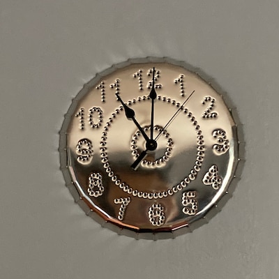 Tin Wall Clock Classic Design 10 Inch Tin Silver Metal Tenth ...