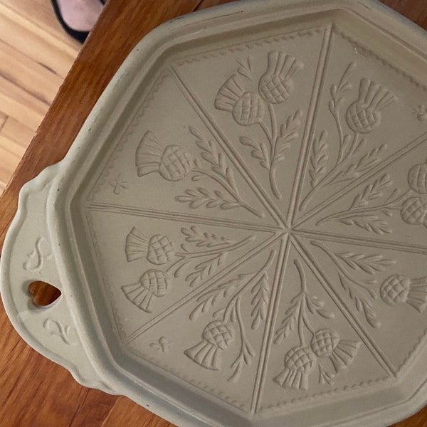 Barn Shaped Shadow Box LARGE Open Work Display Shelf 14 Compartments to ...