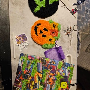 Spooky Cute Ghost Key Fob/flower Ghosts Key Fob/halloween Key - Etsy