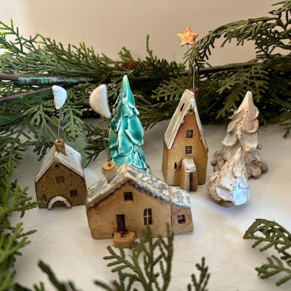 Mini Clay Tree, Small Holiday Trees, Evergreen Christmas Miniature ...