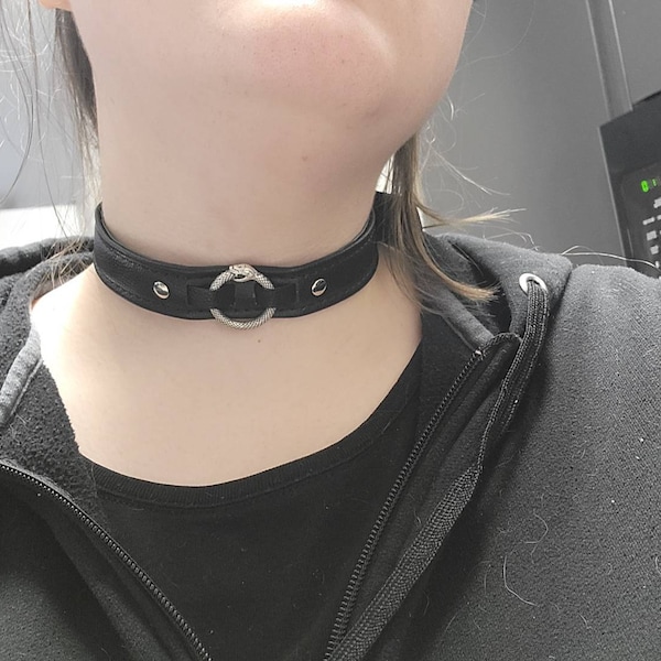 3/4 All Black Vegan Leather Ouroboros Collar/choker - Etsy UK