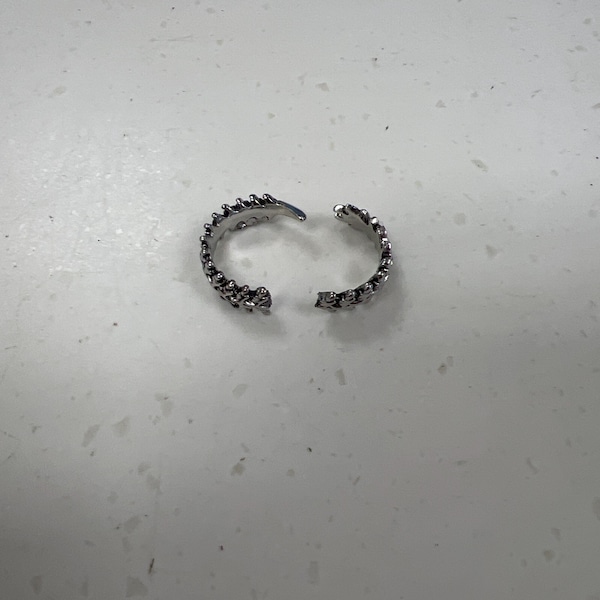 Gothic Spine Ring, Adjustable Tokyo Ghoul Inspired Spike Rings, Cosplay ...