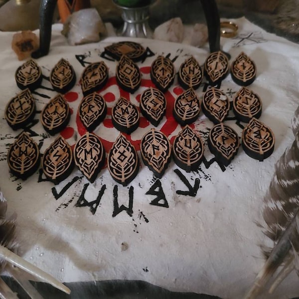 Viking Rune Set, Elder Futhark Runes, Pocket Rune Set, Leaf Norse Runes ...