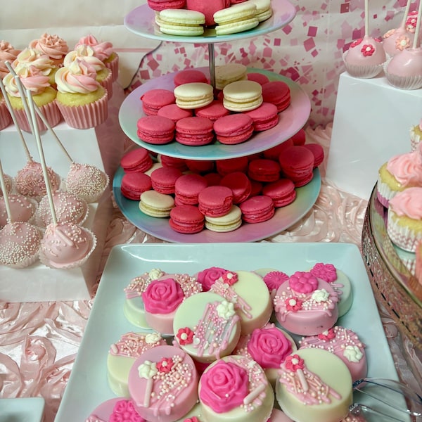 25 Pack Grape French Macarons - Etsy