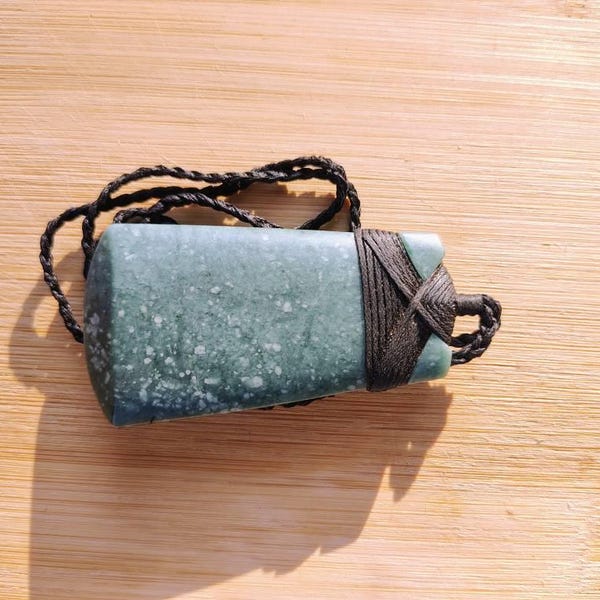 SUPER TRANSLUCENT DISC // Cloudy "princesa" Blue Jadeite Jade ...