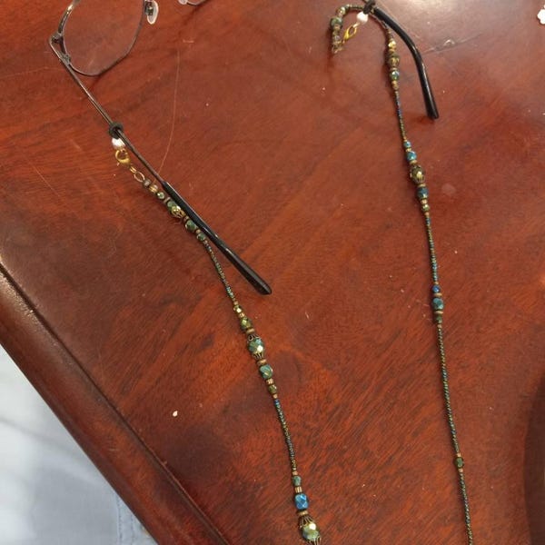 Vintage Styled Eyeglass Chain- Metallic Blue Vintage Style Beaded ...