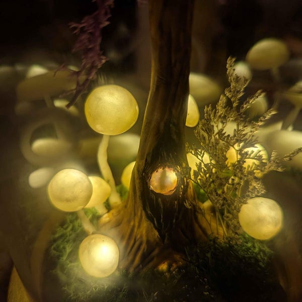 Magic Mushroom & Frog Night Light, Purple Wishing Tree With Eye ...