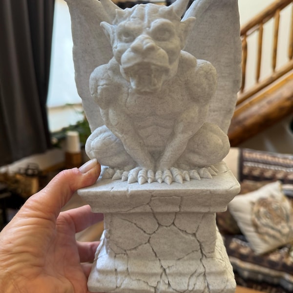Gothic Gargoyle Statue – Detailed Library, Shelf, Bookcase, or Desk ...