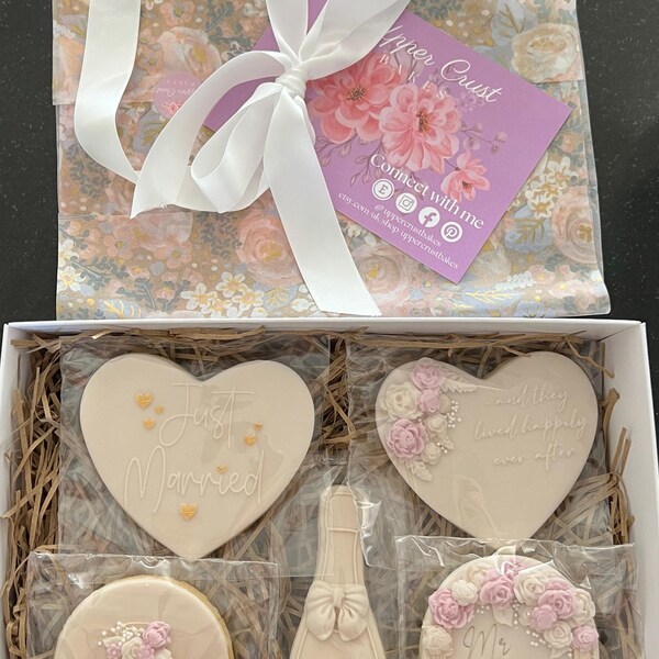 Personalised Hen Night Biscuits Hen Night Biscuits Wedding Biscuits ...