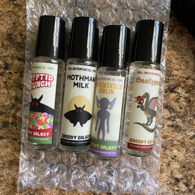 Skunk Ape Roll on Perfume Oil / Bigfoot Sasquatch Cryptid - Etsy