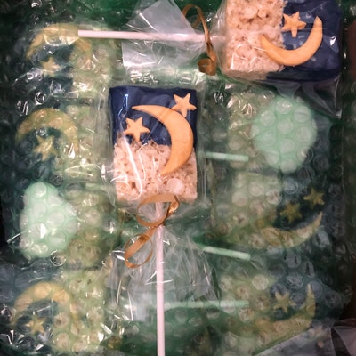 Moon, Clouds and Stars Rice Crispy Treats / Over the Moon - Etsy