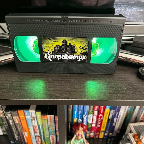 Goosebumps W/ Green Slime Drips VHS Lamp Gift Box Bundle Goosebumps ...