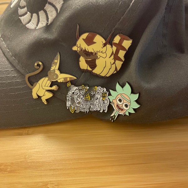 Emotional Support Frog Sticker, Cute Frog Vinyl, Waterproof Sticker for ...