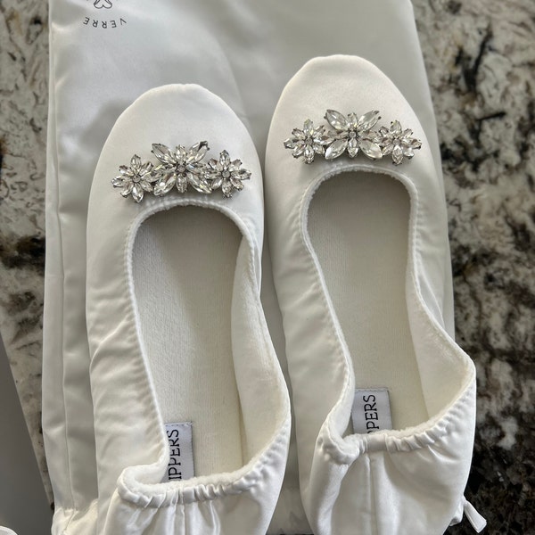 25 Pairs Bulk Dancing Slippers for Wedding Guest | Ballet Satin ...