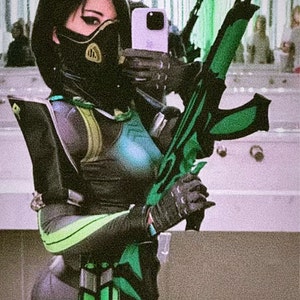 FINGERS Merlina THING WEDNESDAY Netflix - Etsy