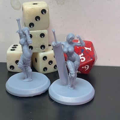 Moon Wizard 75mm Miniature From Dungeon Pin-ups by RN Estudio ...