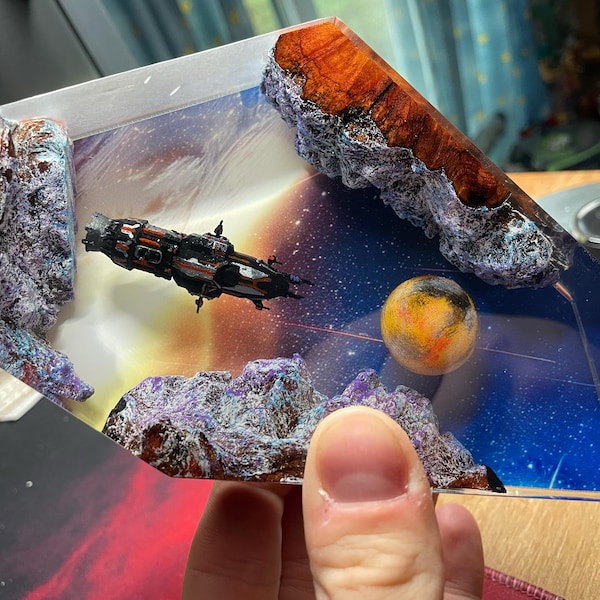 Rocinante Ship Resin Lamp: Sci-fi Space Night Light, Christmas Gift ...