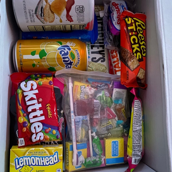 American Snack 'n' Sweet Box - Etsy UK