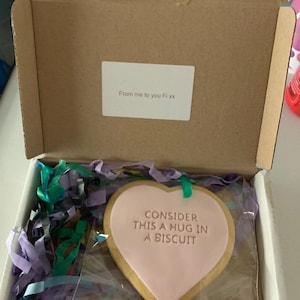 Mean Girls Biscuit Gift Box Selection Box Shortbread Cookies ...