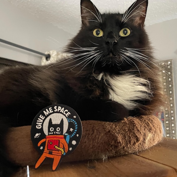 Cute Sun Enamel Pin Small Smiling Sun Collar Pin Sun Face Soft Enamel ...