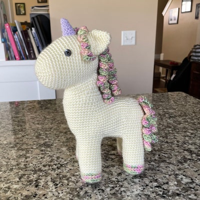 Arlo the Armadillo Crochet Amigurumi Pattern Instructions - Etsy