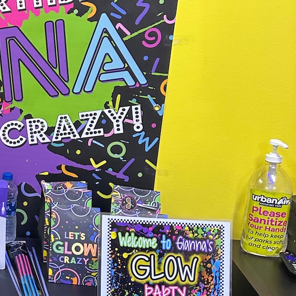 GLOW in the Dark Party Welcome Sign DIY / Glow Birthday Party / Glow ...