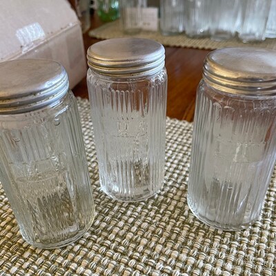 Pyrex, Turquoise Snowflake, Divided Dish With Lid, 1 1/2 QT - Etsy