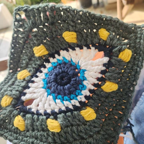 Sun and Moon Granny Square Crochet Pattern: Solar Eclipse Flower (PDF ...