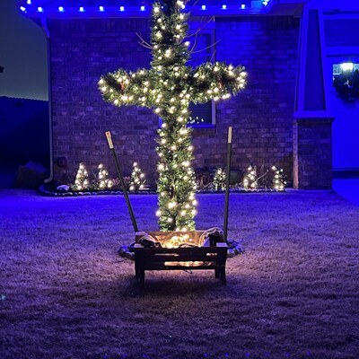 Wooden Manger Small Christmas Manger Nativity Christmas Decoration ...