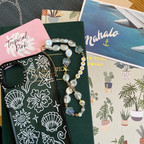 Glam Clam Golden Beach Themed Cell Phone Charm | Freshwater Pearls ...