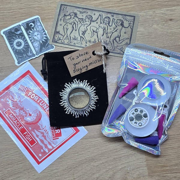 Foresight Scrying Mirror. Acrylic Face. Pocket Black Scrying Mirror ...