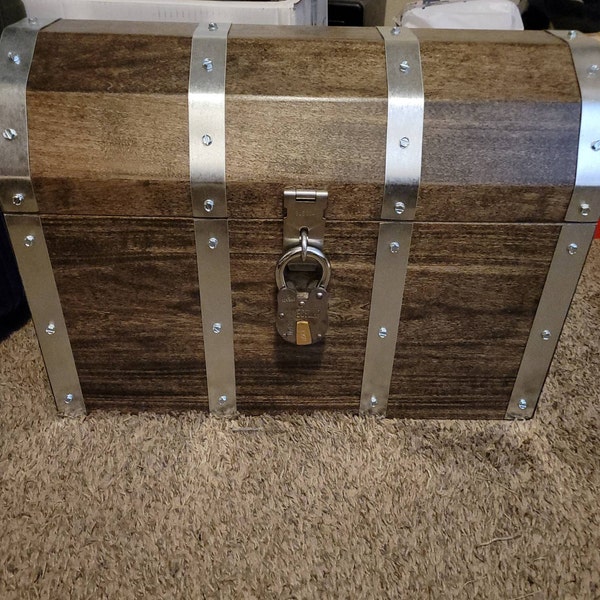 Lockable Wooden Treasure Chest: Large Rustic Wedding Memory Box - Etsy