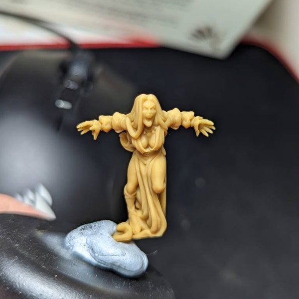 QUEEN VAMPIRE D&D Resin Tabletop Miniature 28mm 32mm V31 - Etsy