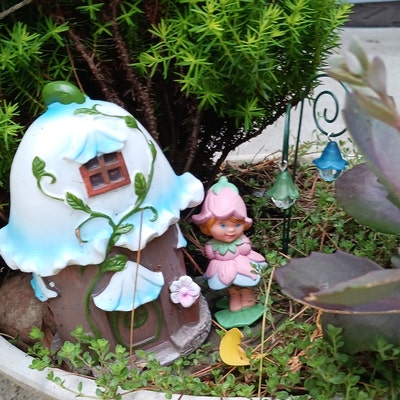 10 Glow-in-the-dark Miniature Fairy Garden Mushrooms With Floral Wire ...