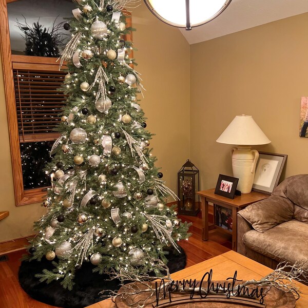 Soft Faux Fur Tree Skirt, Thick Round Shaggy, White, Pink, Purple ...