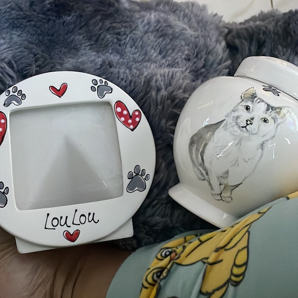 Personalised Hand Painted Ceramic Dog or Cat Bowl With Flowers , Small ...