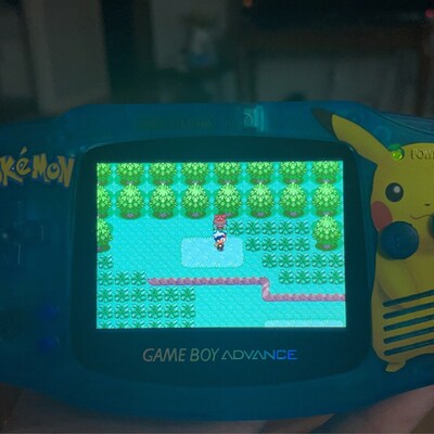 Ultimate Handheld Gaming Fun: Custom Pokemon-theked Gameboy Advance ...