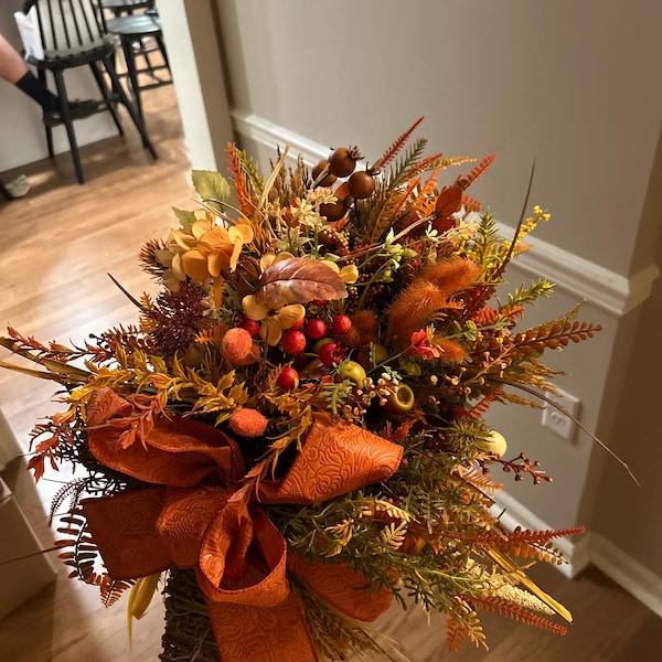 Cornucopia Table Arrangement Thanksgiving Arrangements Fall Table ...