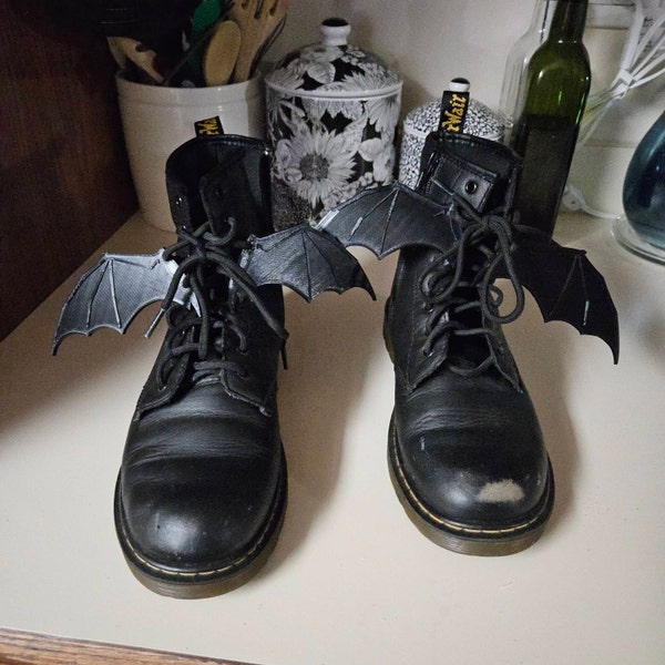 3D Printed Boot Bat Wings - Cosplay Boot Accessories - Shoelace Wings ...