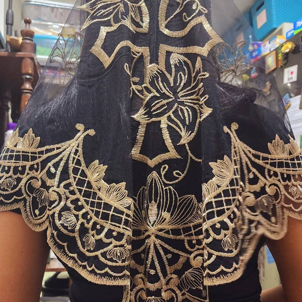 Gold Lace Camellia Catholic Veil, D Shape Lace Mass Church Veil ...