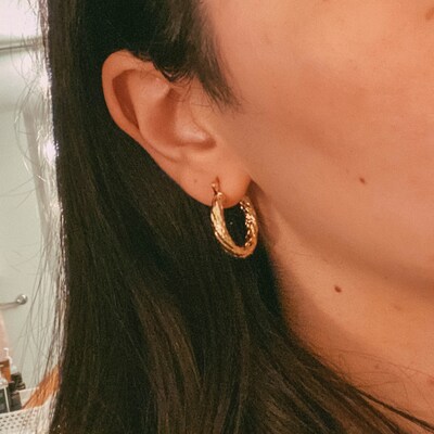 18K Gold Filled Textured 4mm Slim Hoops Lever Back Hoop for Wholesale ...