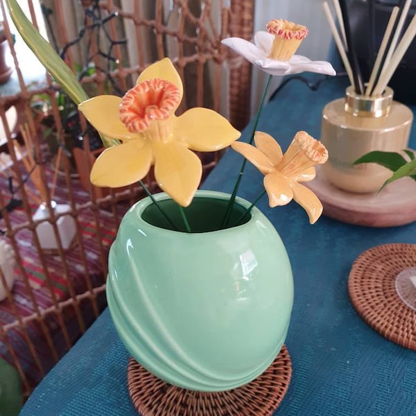 Decorative Ceramic Flowers (1 Pc) | Ceramic Daffodil Flowers | Ceramic ...
