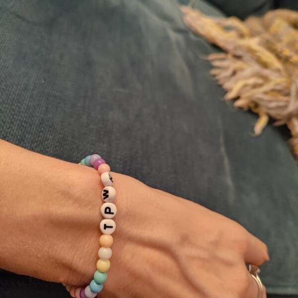 WWJD What Would Jesus Do Bracelets Kids & Adult Sizes Multicoloured ...