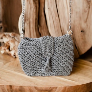 SVG Rubi Tote Bag - Etsy