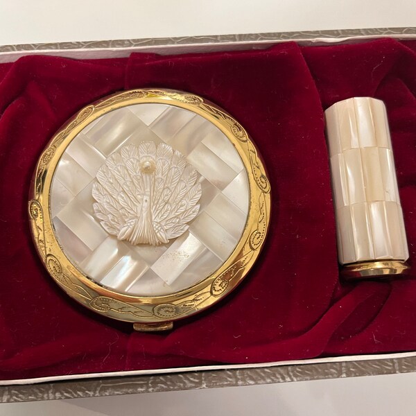 Stratton Mini Box Pill Box in White Enamel Lid Decorated With Pink ...