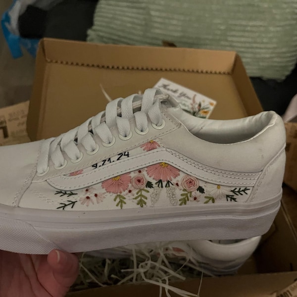 Converse Chuck Taylor 1970s Embroidery/ Embroidered Low Converse ...