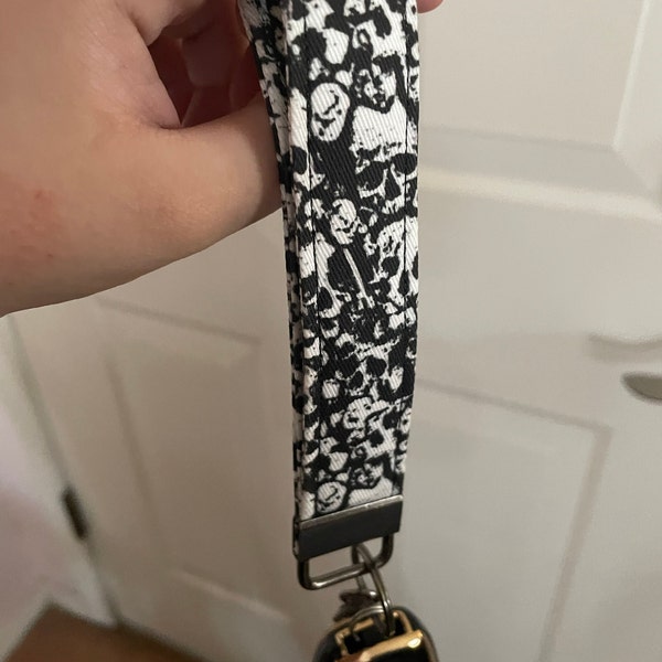 Alt/goth Keychain Wristlet Key Fob Horror Lanyard for Keys Car ...