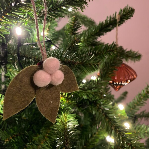 Peg Christmas Tree Decorations | Santa, Nutcracker & Snowman Holiday ...