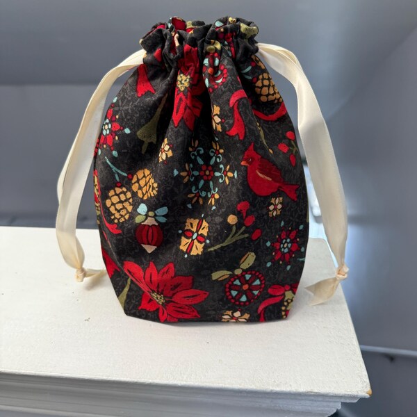 Quilted Bible Cover Sewing Pattern PDF | DIY Bible Sleeve With Handles ...