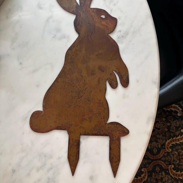 Rustic Metal Standing Rabbit Yard Art With Stake- Steel Bunnies- Metal ...